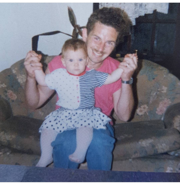 Huntington's Disease Association - Finding out the hard way - Cara's story